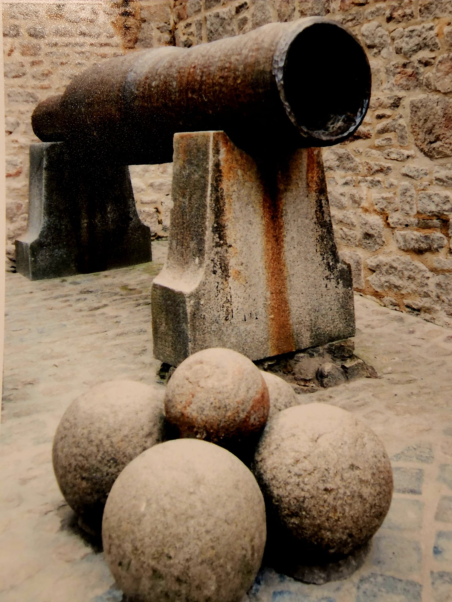 L'apparition de l'artillerie médiévale - Jean-Marie Borghino