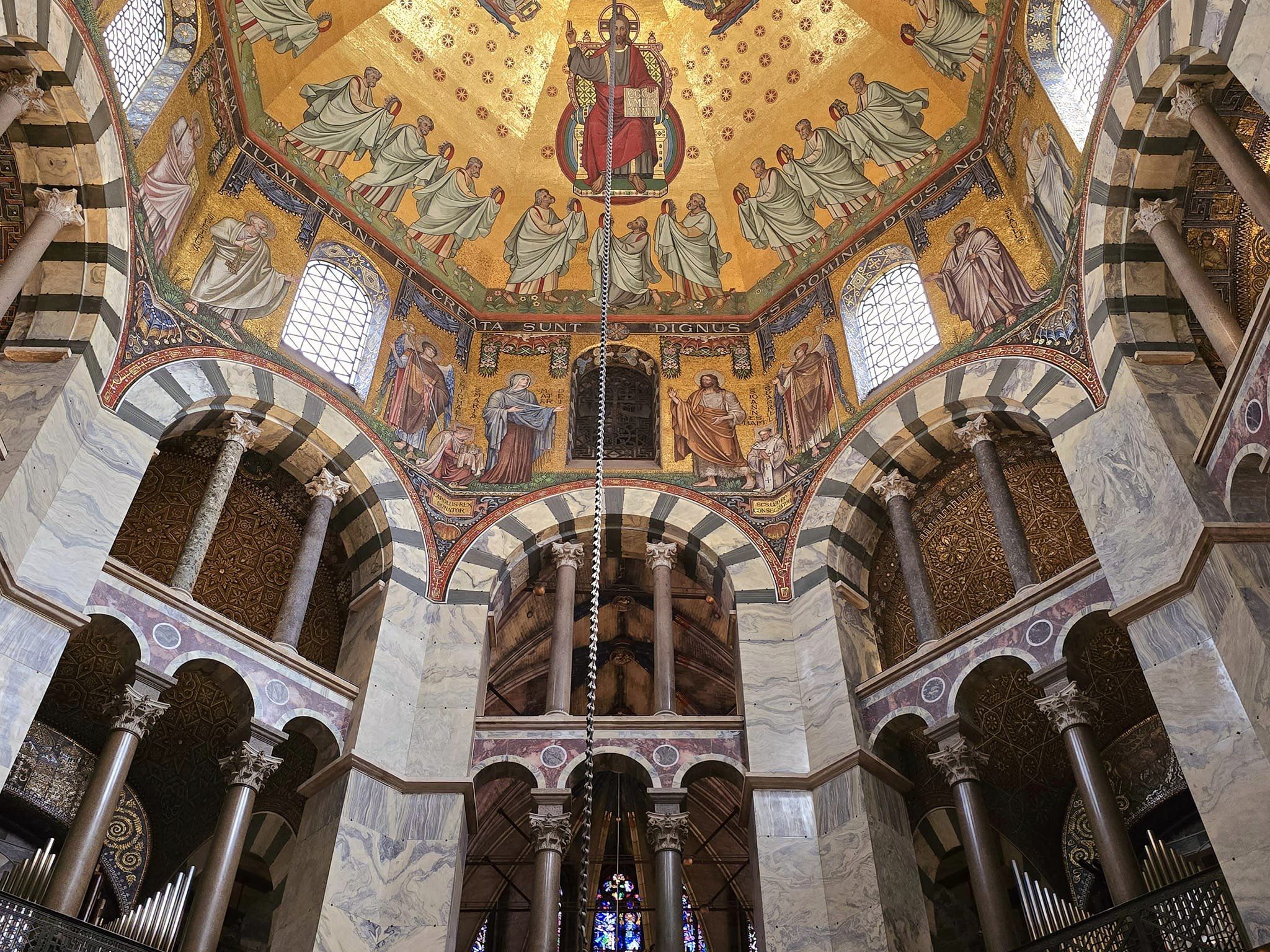 L’octogone de la chapelle vu de l’intérieur - Jean-Marie Borghino